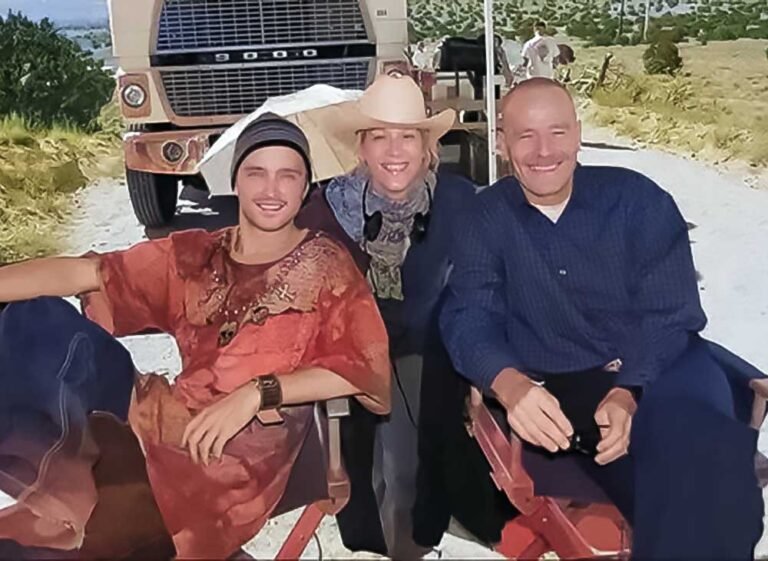 Being Jesse Pinkman: Tales from behind the camera - aaron paul fans